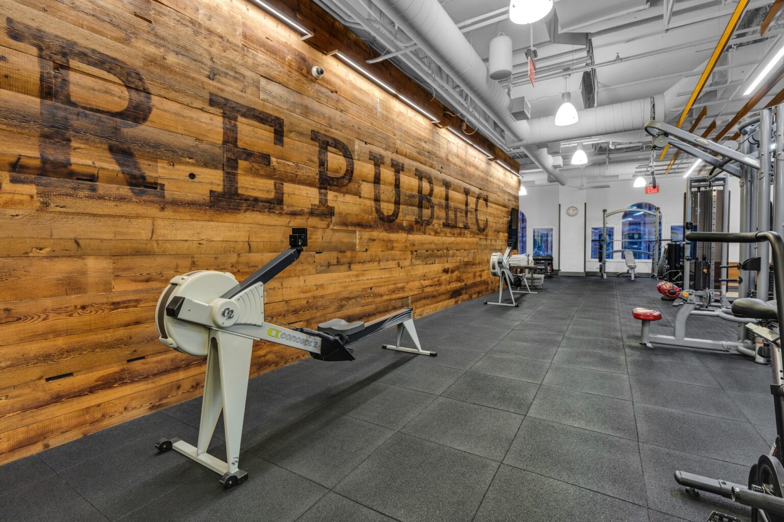 Republic Fitness | Downtown Boston Gym | Strength & Motivation