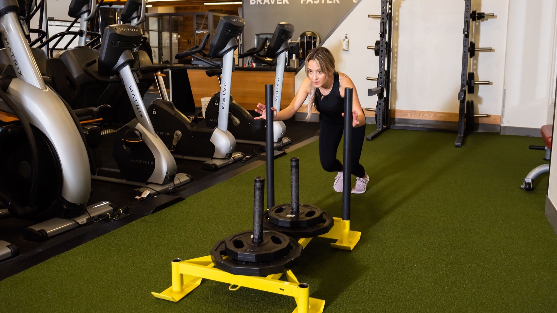 The Power of High-Intensity Strength Classes | Republic Fitness